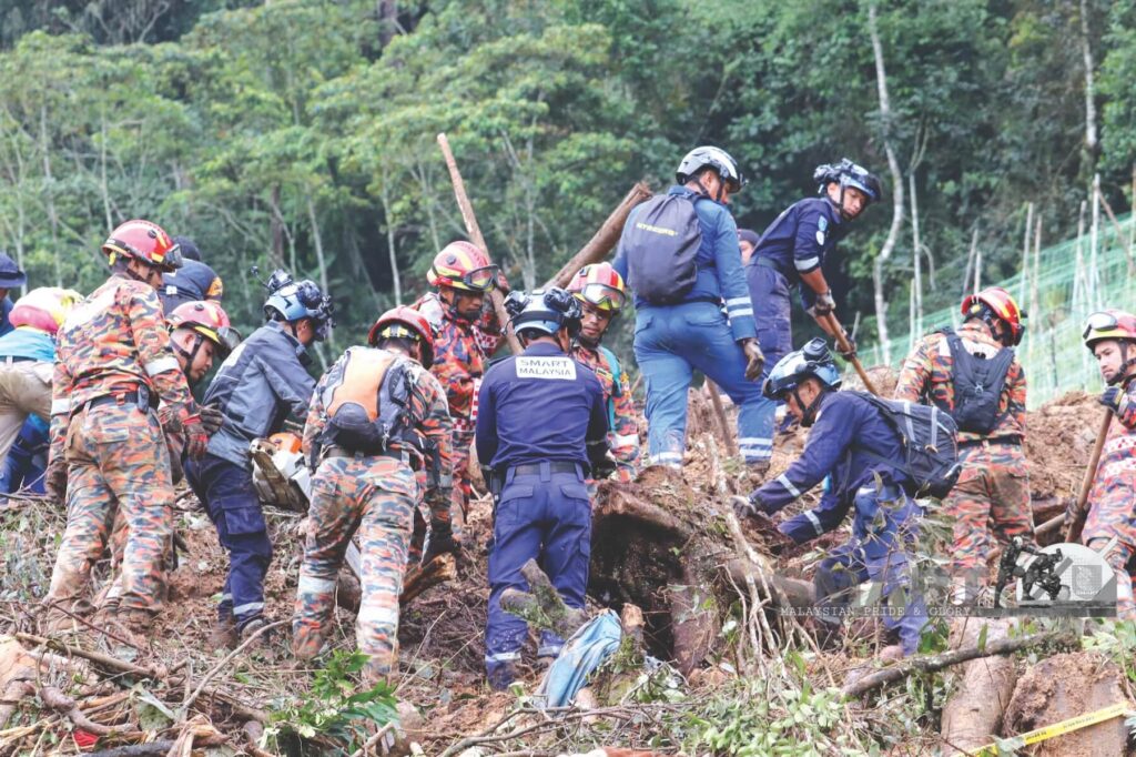 A Disaster Unforeseen: Reflections on Malaysia's Tsunami Response - The ...